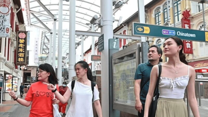 Chinatown Hidden Treasures Local Guided Walking Tour - Practicalities and Value