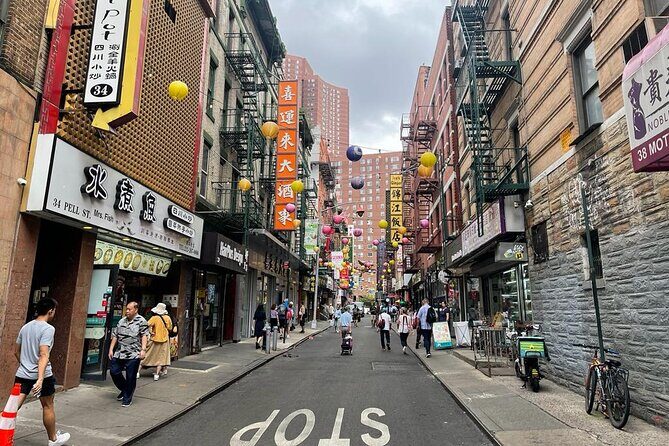 Chinatown New York Walking Food Tour - Key Points
