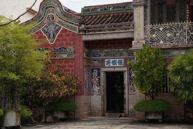 Chinese Clan Secrets and History Guided Walking Tour in Penang - Chinese Clan Secrets and History Guided Walking Tour in Penang: A Deep Dive into Heritage