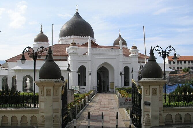 Chinese Clan Secrets and History Guided Walking Tour in Penang - A Practical Guide to the Chinese Clan Secrets and History Tour