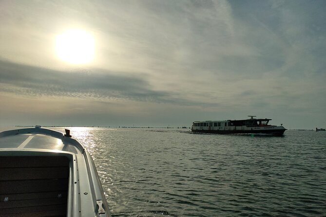 Chioggia: Tour to Pellestrina With Typical Lagoon Boat - Highlights of the Venetian Lagoon