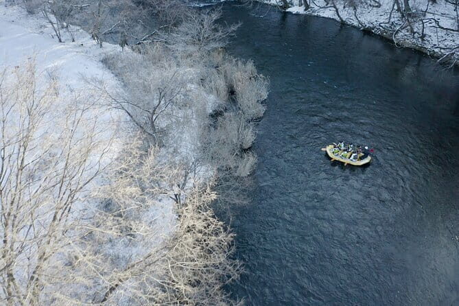 Chitose River Wildlife Watching Rafting and Moor Hot Spring Bath - Snow Rafting on the Chitose River