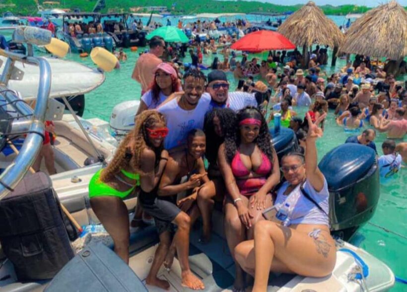 Cholon The party island - A Fun-Filled Day in Colombia’s Caribbean Waters