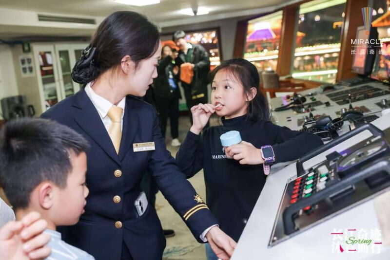 Chongqing: All Inclusive Yangtze Miracle Luxury 4D3N Cruise - The Cost and Value