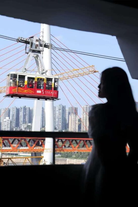 Chongqing deep explore 10 sights & typical lunch and dinner - Key Points