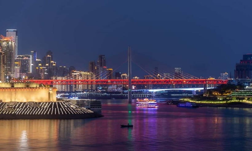 Chongqing Two Rivers Night Tour+WFC Building + Ciqikou Tour - Key Points