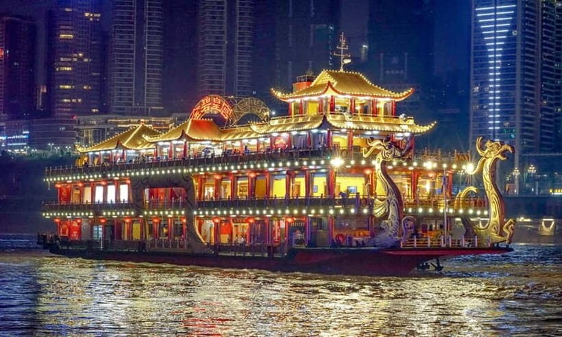Chongqing Two Rivers Night Tour+WFC Building + Ciqikou Tour - An In-Depth Look at the Itinerary and What You’ll Experience