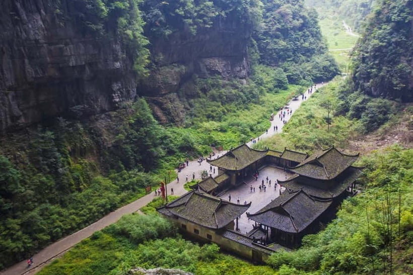 Chongqing: Wulong 2 Spots All-inclusive Luxury Private Trip - The Practicalities and Value