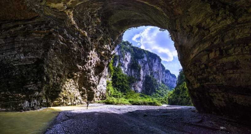 Chongqing: Wulong Three Bridge & Longshuixia Fissure Gorge - Who Should Consider This Tour?