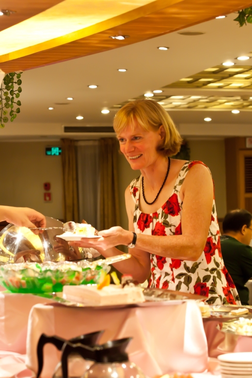 Chongqing: Yangtze River Cruise with Meals and Accommodation - The Itinerary Breakdown: What to Expect on Each Day