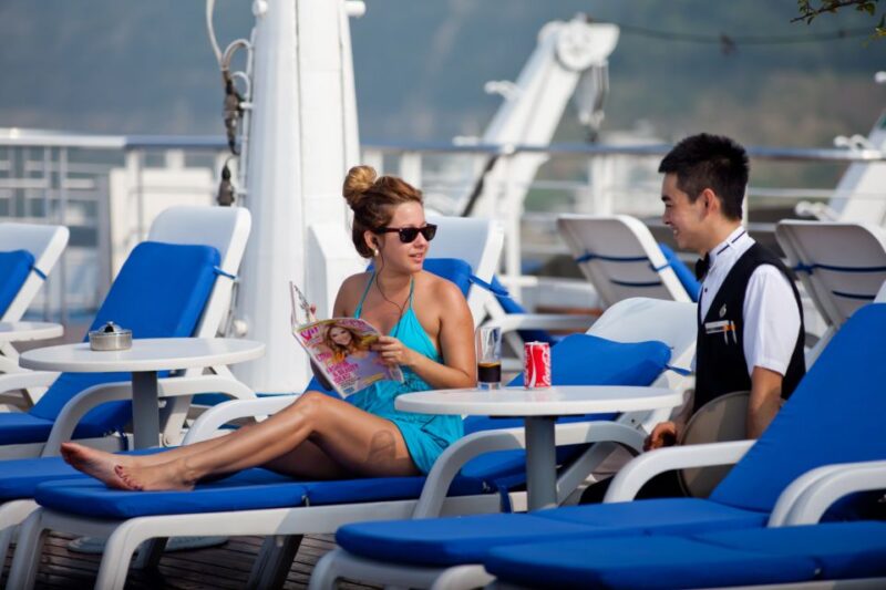 Chongqing: Yangtze River Cruise with Meals and Accommodation - Onboard Comfort and Facilities