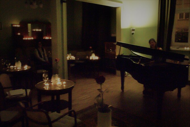 CHOPIN - Painted by Candlelights With Wine: Warsaw Concert - Location and Venue Details