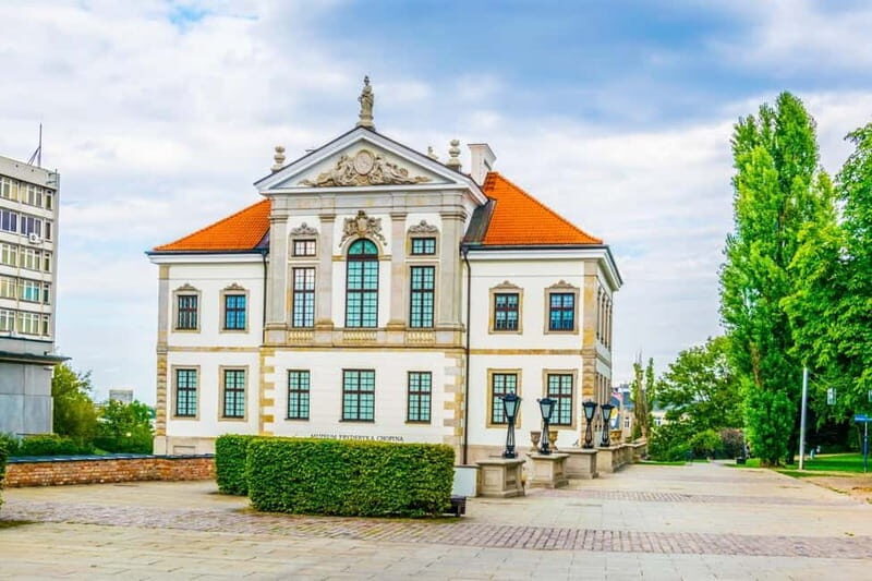 Chopin Tour in Warsaw with Skip-the-line Museum & Concert - An Introduction to the Tour