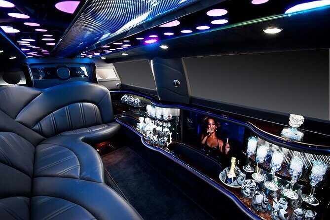 Chowstaw Casino Private Luxury Limousine from Dallas - What About Food and Additional Costs?