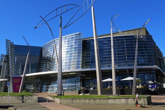 Christchurch City and Beaches Private Tesla Tour - Who Will Love This Tour?