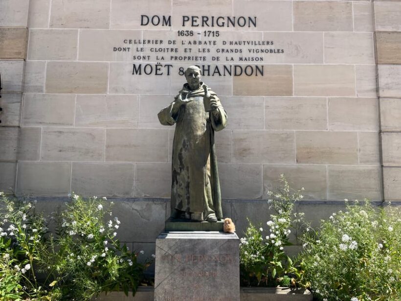 Christmas Dom Pérignon Champagne Tour with Brunch & Dinner - Starting Your Day: From Paris to Champagne