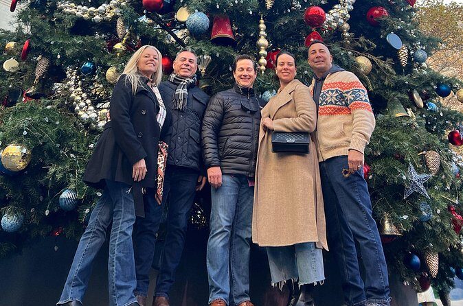 Christmas Holiday Lights Private Tour - Who this tour is best for