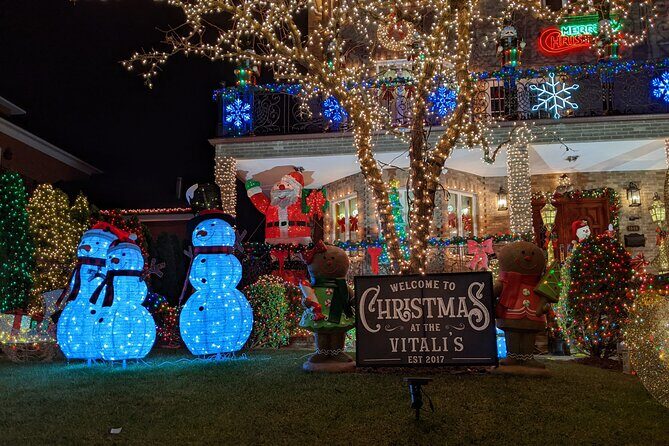 Christmas Lights Tour - A Closer Look at the Itinerary