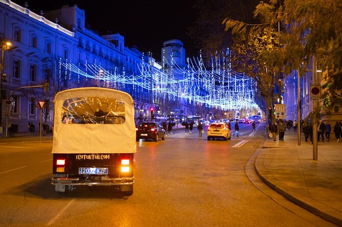 Christmas Lights Tour in Madrid in Private Eco Tuk Tuk - Booking and Cancellation Policy