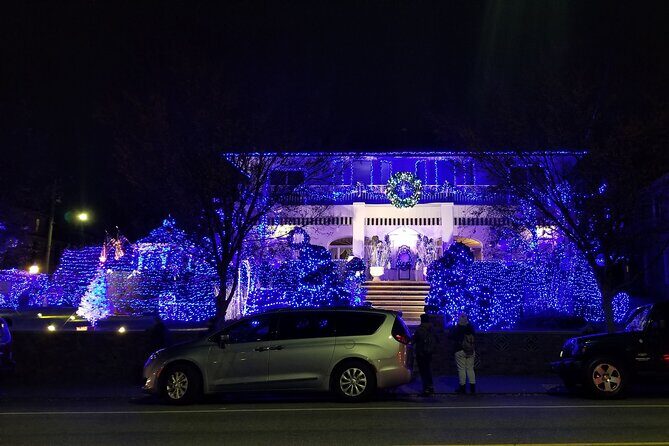 Christmas Lights Tour of Dyker Heights Brooklyn - Key Points