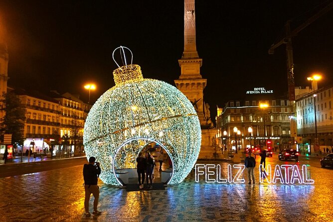 Christmas Lights Tour of Lisbon in Private Eco Tuk Tuk - FAQs
