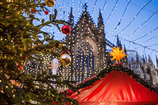 Christmas Magic in Cologne: A Festive Walking Tour - Detailed Breakdown of the Itinerary