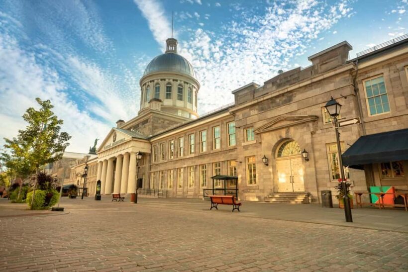 Christmas Magic: Old Montreal Private Walking Tour - Why Choose the "Christmas Magic" Tour?