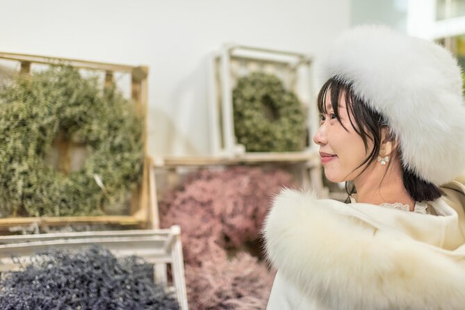 Christmas market photo shoot Vienna - The Sum Up