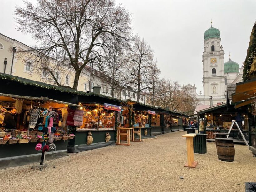 Christmas markets at Wroclaw from Prague - Exploring Wroclaw’s Dwarfs and Hidden Corners