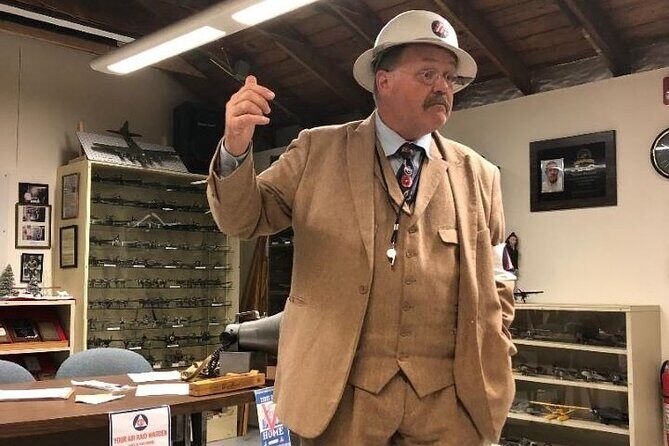 Christmas on the Homefront: A 1-Hour World War II Character Tour - FAQ
