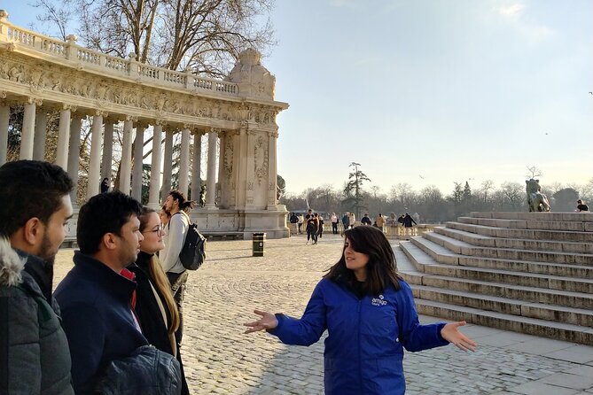 Cibeles Rooftop and Retiro Park Tour with professional guide - Authentic Insights from Travelers
