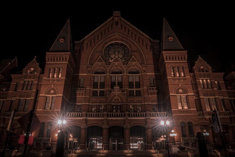 Cincinnati: Ghosts & Poltergeists Haunted Walking Tour - Frequently Asked Questions