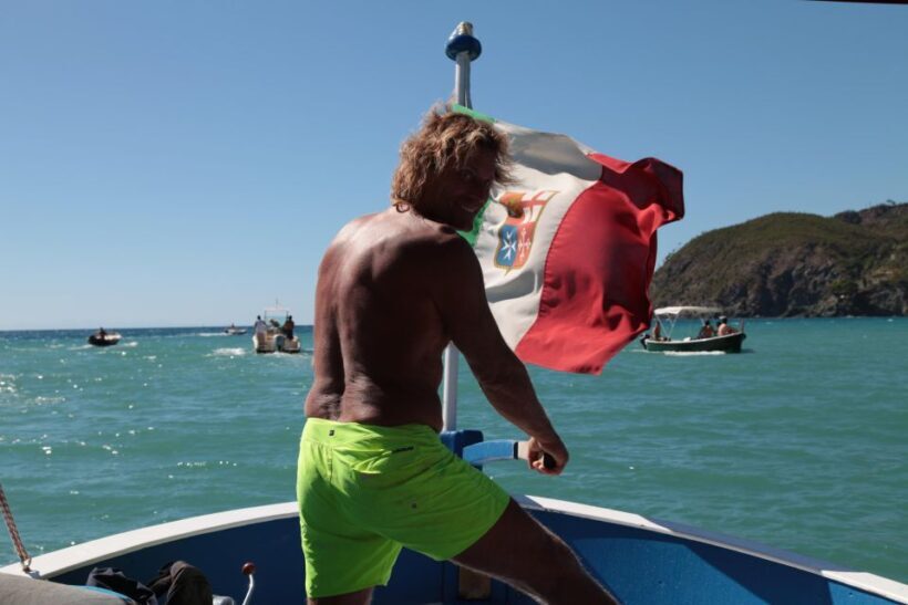 Cinque Terre: Afternoon Boat Tour with brunch on board - Authenticity and Local Flavor