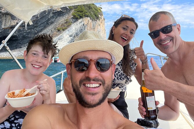 Cinque Terre Boat Tour - Meeting Points and Accessibility