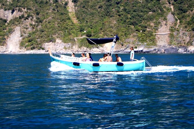 Cinque Terre by the Sea With Local Wine - Local Wine and Refreshments on Board
