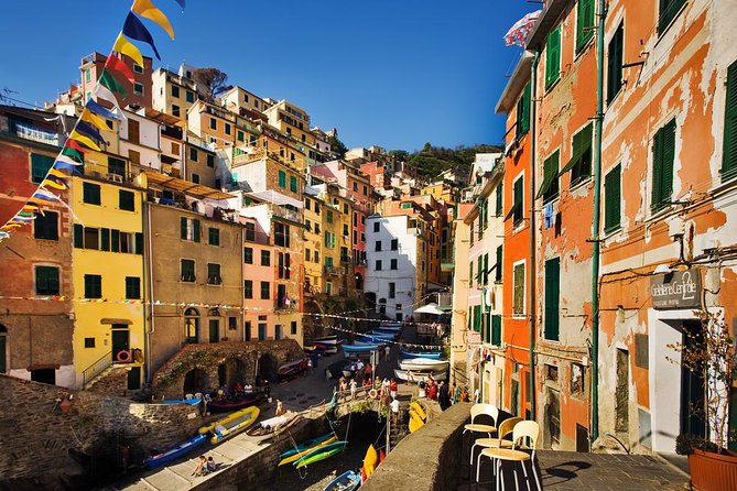 Cinque Terre Day Trip from Florence with Optional Hiking - What Makes This Tour Stand Out