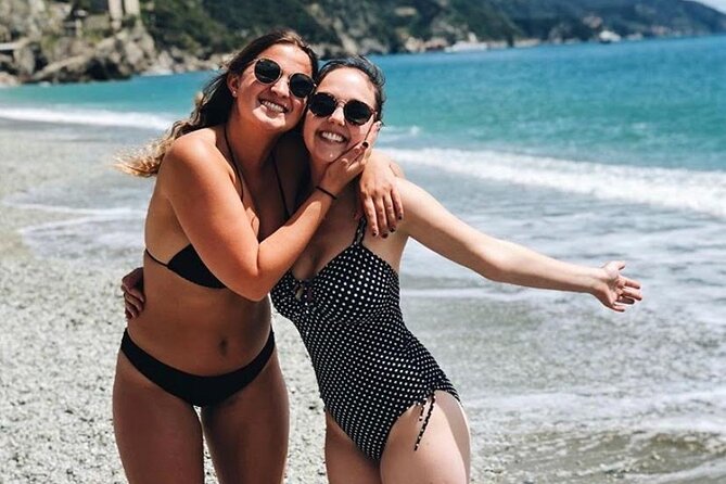 Cinque Terre Day Trips From Florence Sunshine and Discovery - Manarola: A Picturesque Village on the Italian Riviera