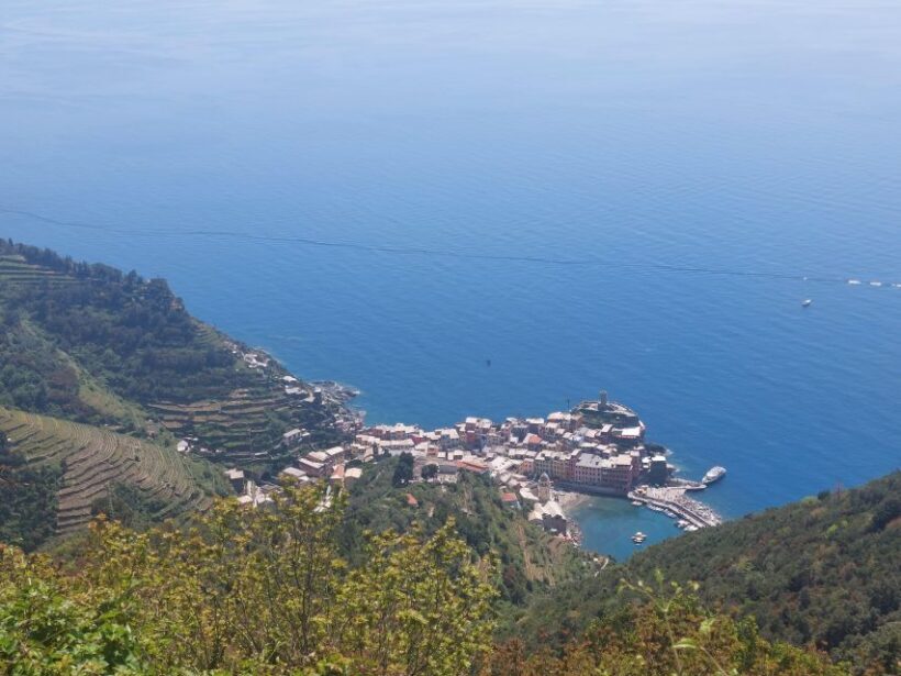 Cinque Terre from Vernazza to Monterosso and Sanctuaries - FAQs