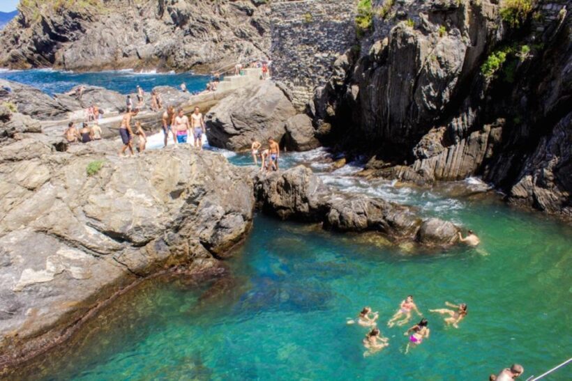 Cinque Terre: Hybrid Boat Tour with Swimming Stop - The Overall Experience