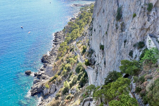 Cinque Terre Private half day tour with Official Tour Guide - FAQ