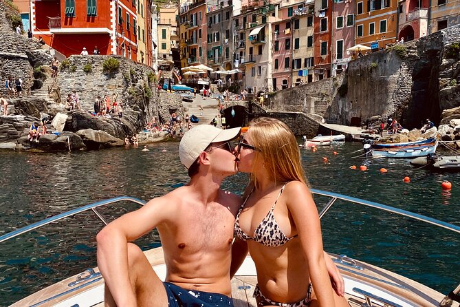 Cinque Terre Private Wedding Proposals on Boat - FAQ