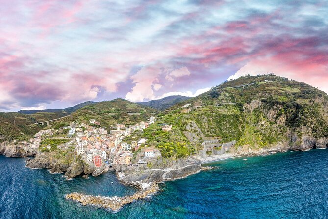 Cinque Terre Semi-Private Day Tour From Montecatini Terme - Exploring the Picturesque Villages