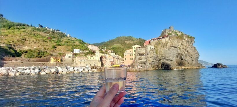 Cinque Terre: Sunset Boat Tour on Traditional Ligurian Gozzo - What’s Included and What to Consider