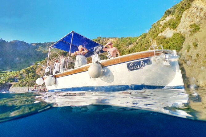 Cinque Terre Tour Gozzo Review: An Unforgettable Experience - Delightful Aperitivo Onboard
