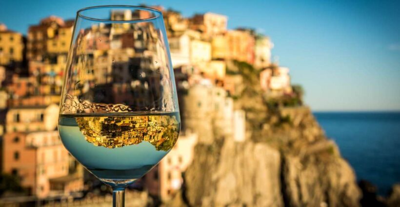 Cinque Terre: Wine Tasting and Walking Tour - An In-depth Look at the Tour