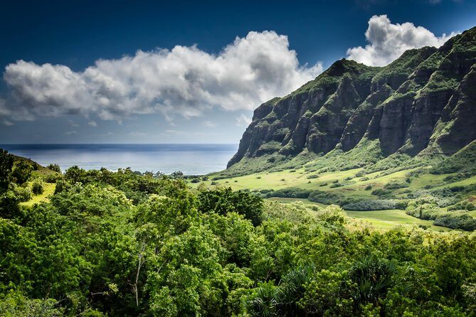 Circle Island Tour with Waimea Waterfall - FAQ