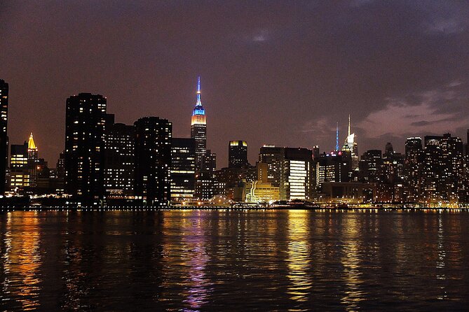 Circle Line: New York City Harbor Lights Cruise - Tips for an Enjoyable Experience