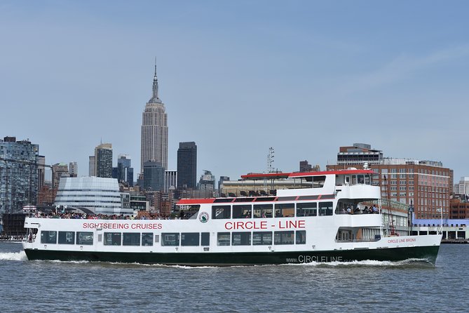Circle Line: NYC Liberty Cruise - Iconic Landmarks Along the Way