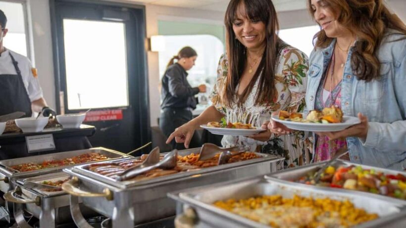 City Cruises Chicago: Lake Michigan Fireworks Dinner Cruise - What’s Included and What’s Not