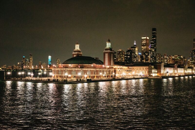 City Cruises Chicago: Lake Michigan Lunch or Dinner Cruise - In Closing